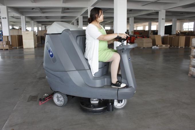 Warehouse Durable Ride On Floor Cleaning Machines Energy Saving 24V