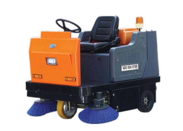 Three Wheels One Seat Suit Ride On Floor Sweeper , Carpet / Street ...