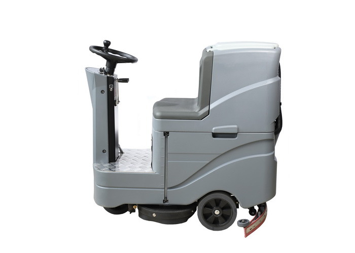 Delicate Structure Ride On Floor Scrubbers , Riding Floor Scrubber Machine